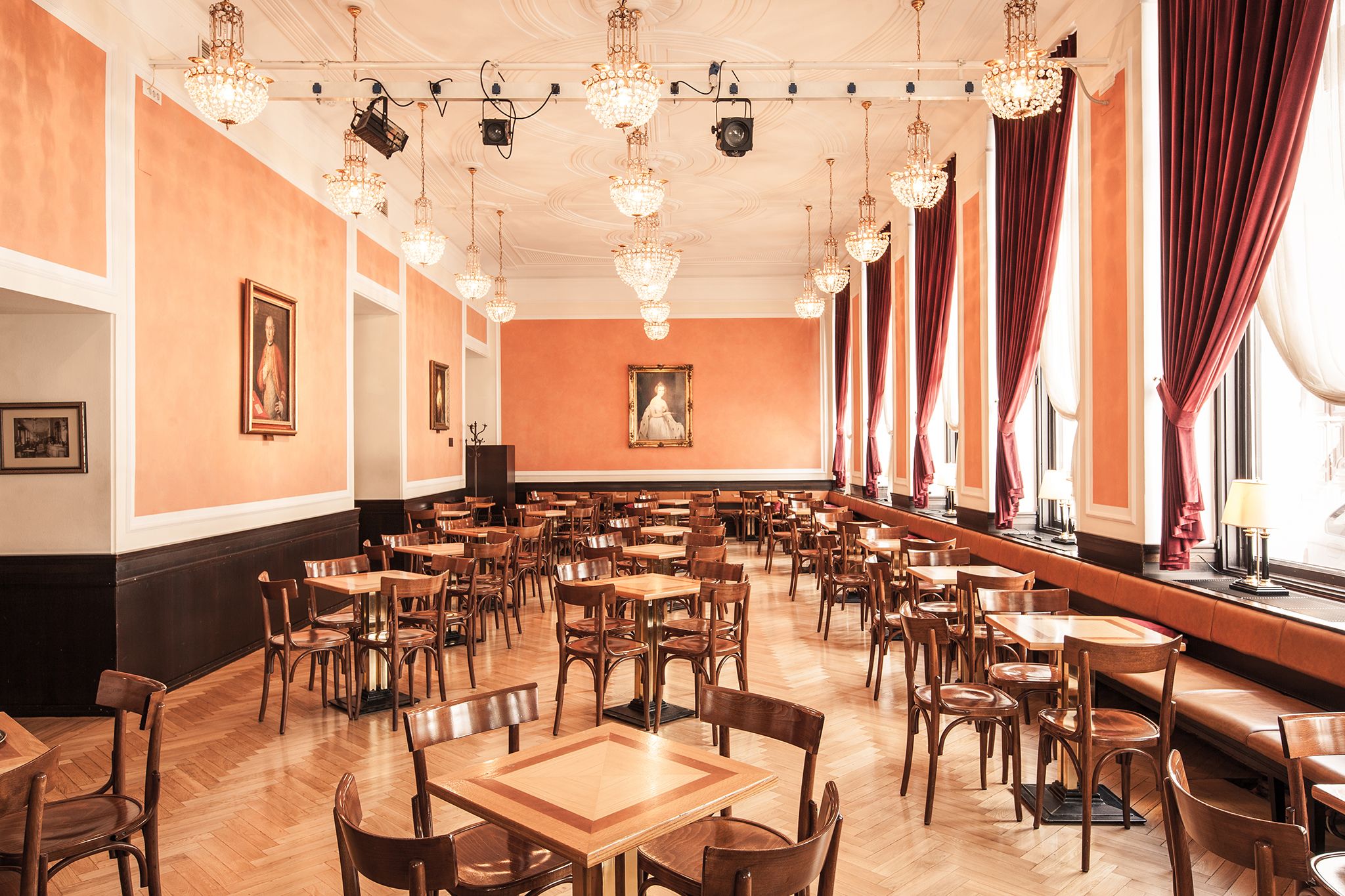 Special Venue: The Grand Union Café – Hundred-Year-Old Stories ...