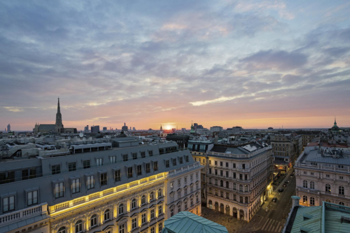 Vienna celebrates best-ever tourism year with 20 million overnight stays